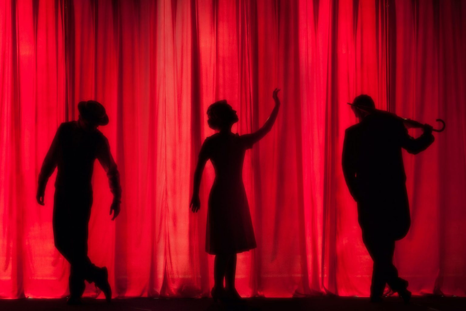 12 Entry-Level Positions to Begin Work in Arts - Art Business News