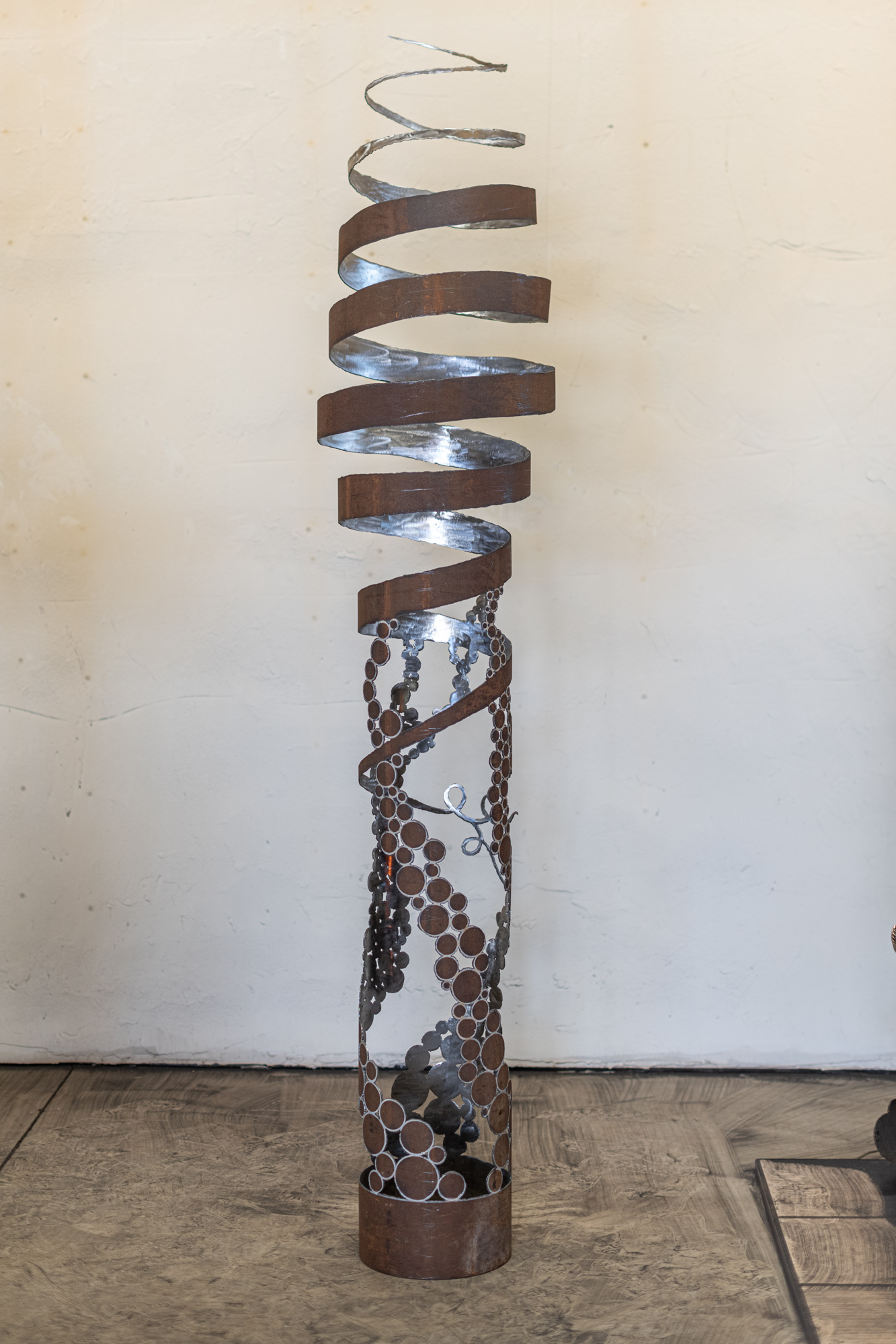 Meet the Artist: D'Arcy Bellamy - Art Business News