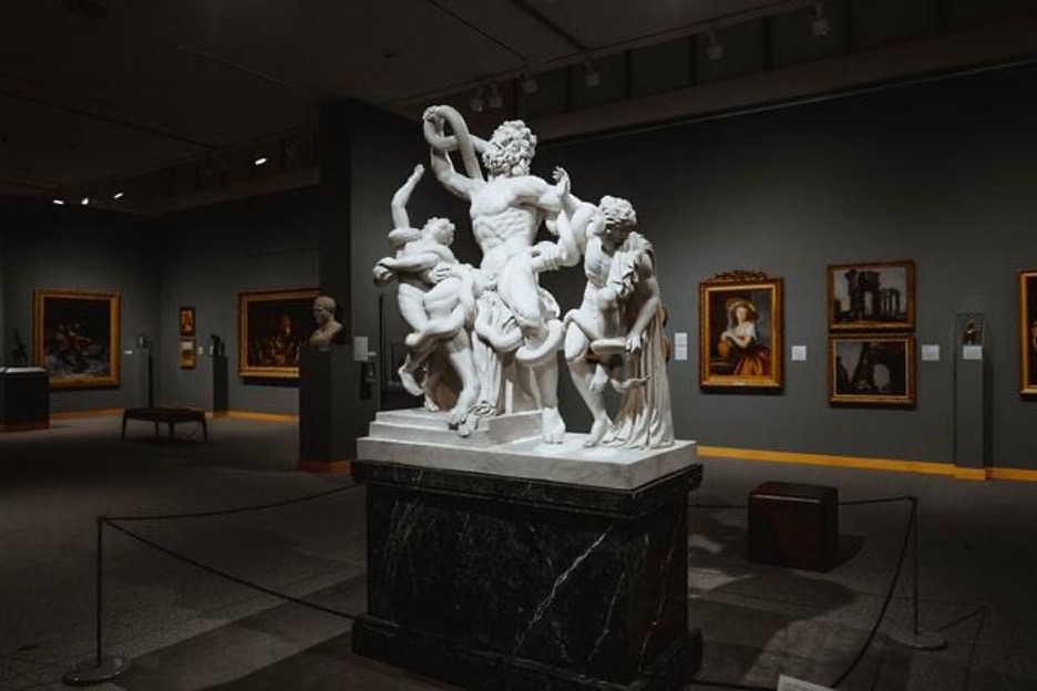 How to Start an Art Gallery - Art Business News